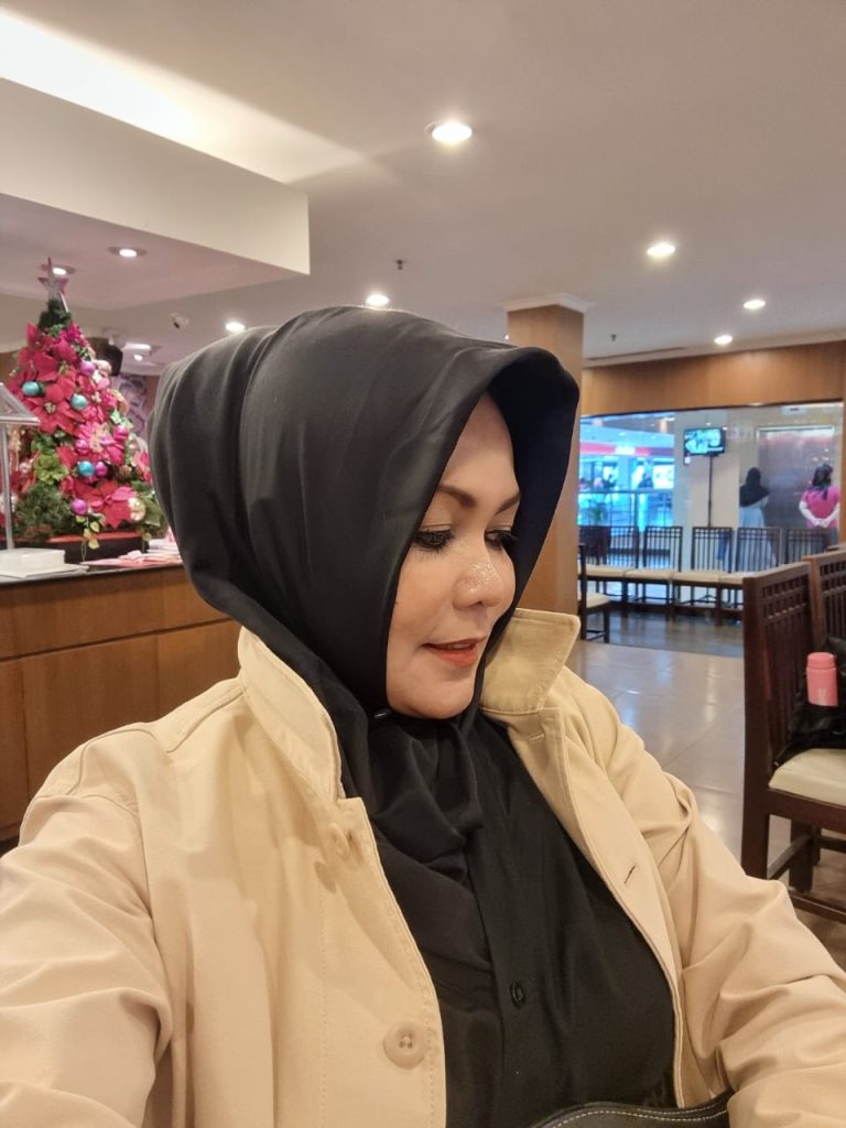 Mengenal Dekat Sosok Srikandi HIKMU - Pikiran Ummat